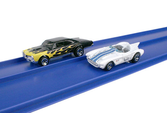 BluTrack - 18 ft. Starter Kit - - Fat Brain Toys