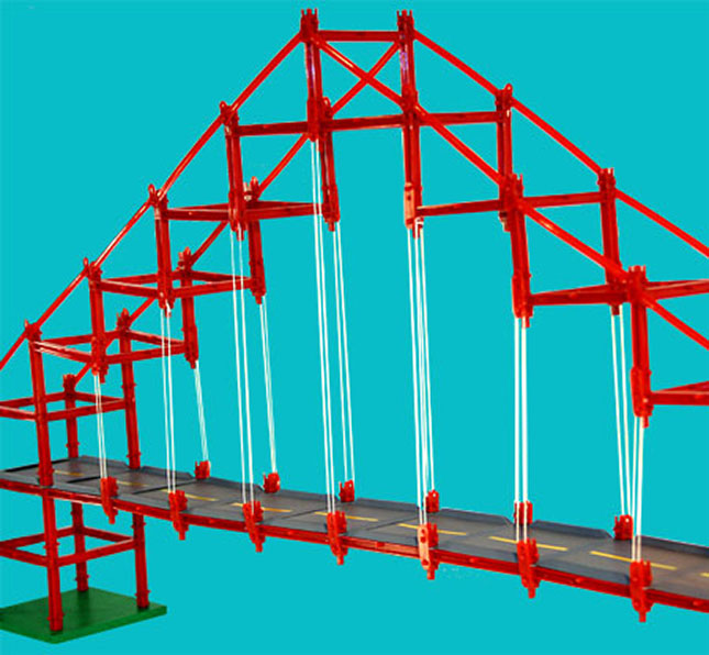 Girder and Panel - 450 piece Bridge Mania - - Fat Brain Toys