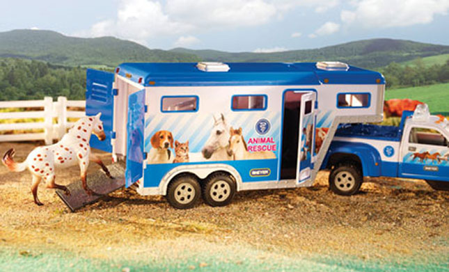Stablemates Animal Rescue Truck & Trailer with Lights and Sound