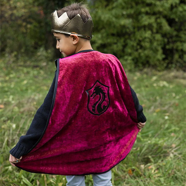 Legendary Knight Cape Chest Plate & Crown - Size 5-6