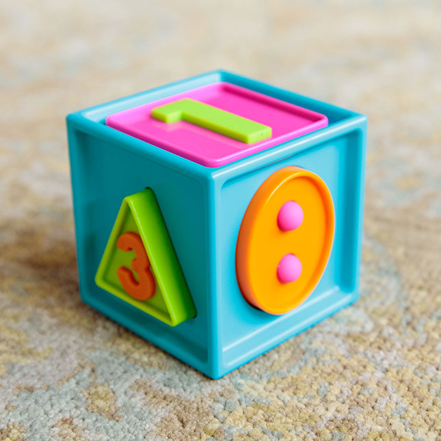 Smarty Cube 1-2-3 - - Fat Brain Toys