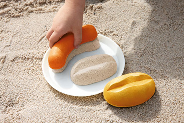 Sand Snack - - Fat Brain Toys