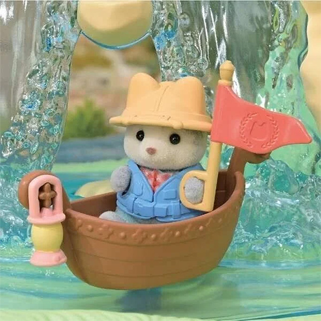 Calico Critters - Secret Forest Falls - - Fat Brain Toys