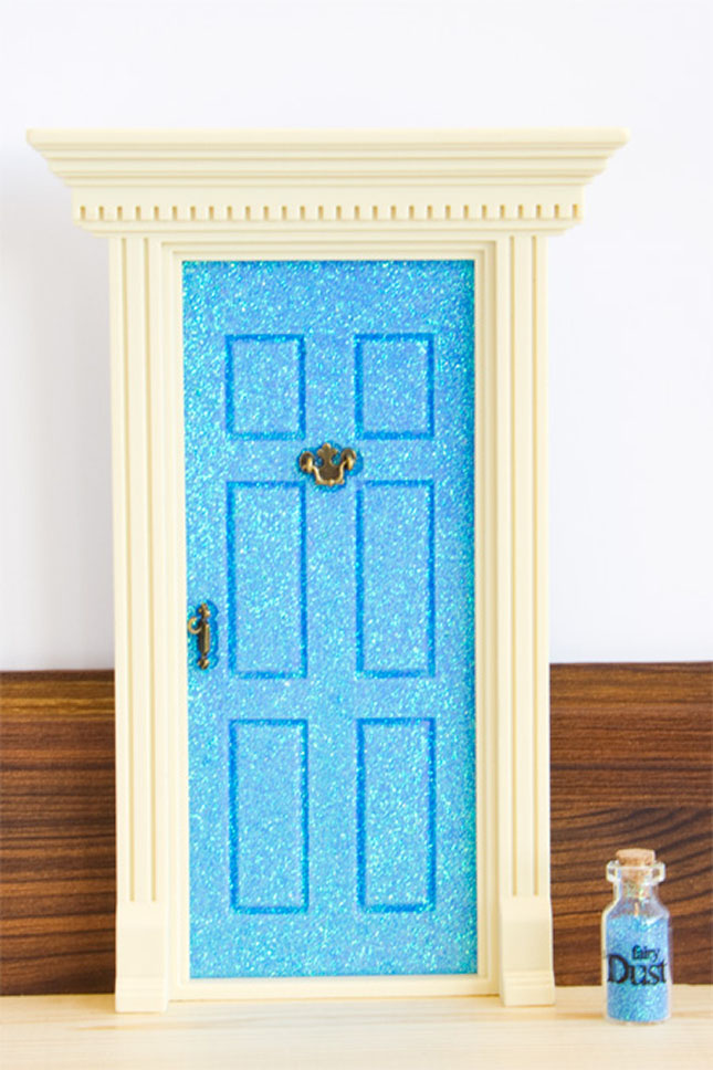 'lil Fairy Door - Sparkly - - Fat Brain Toys