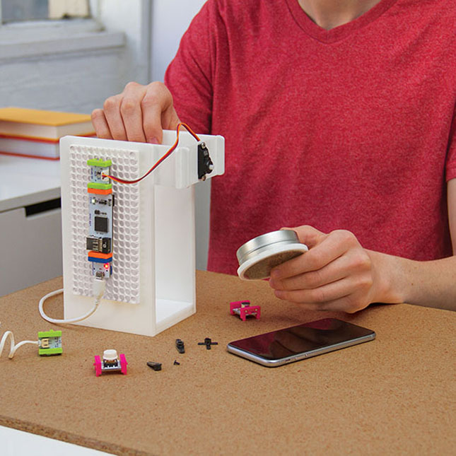 LittleBits CloudBit Starter Kit - - Fat Brain Toys