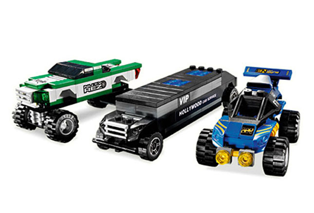 LEGO Racers - Crosstown Craze - - Fat Brain Toys