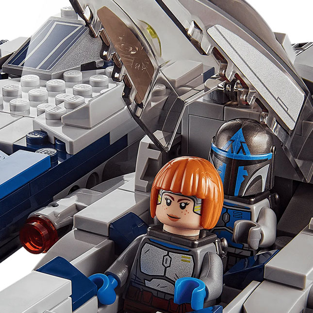 LEGO Star Wars - Mandalorian Starfighter™ V39 - - Fat Brain Toys