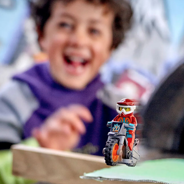 LEGO City Stunt - Fire Stunt Bike - - Fat Brain Toys