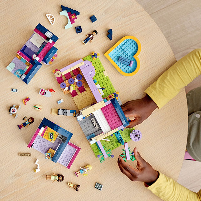 LEGO Friends - Andrea's Family House - - Fat Brain Toys