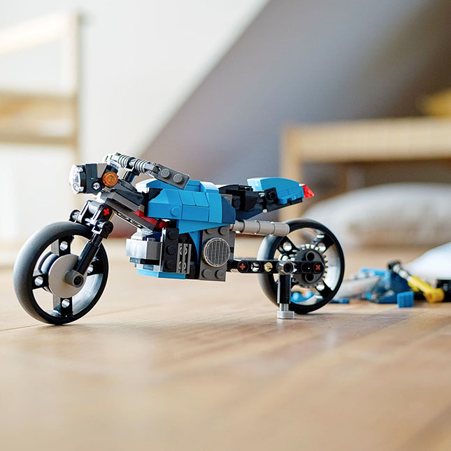 LEGO Creator - Superbike - - Fat Brain Toys