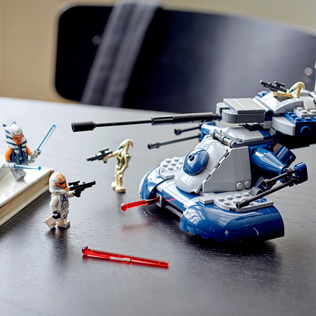 LEGO Star Wars - Armored Assault Tank (AAT) - - Fat Brain Toys