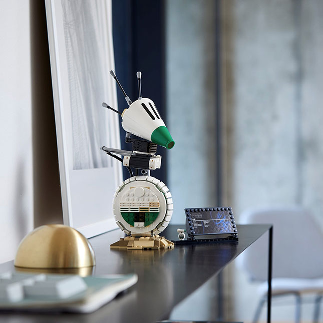 LEGO Star Wars - D-O - - Fat Brain Toys