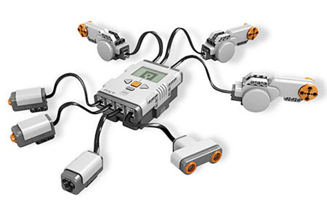 LEGO Mindstorms NXT 2.0 - - Fat Brain Toys