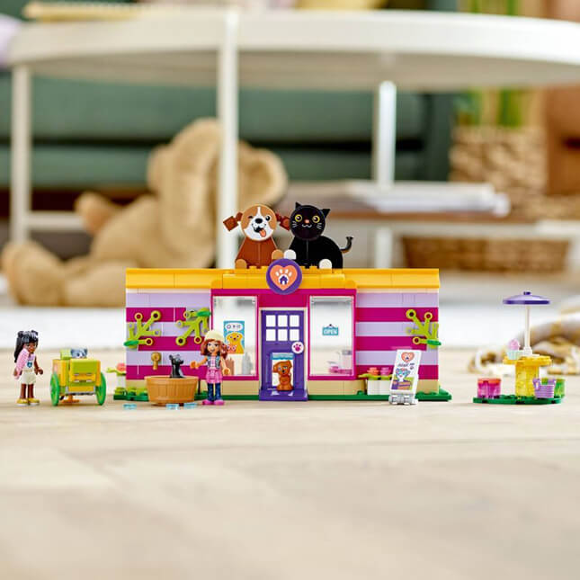 LEGO Friends - Pet Adoption Cafe - - Fat Brain Toys