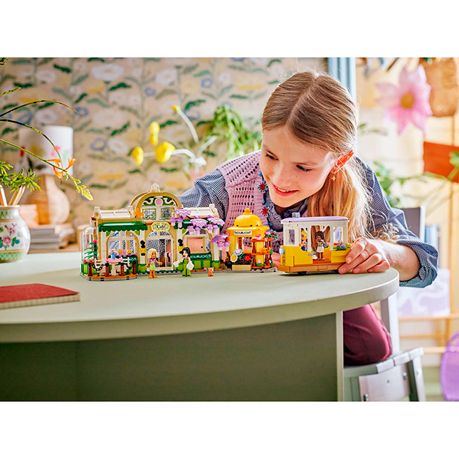 LEGO Friends - Plant Cafe & Flower Shop - Best for Ages 9 to 12