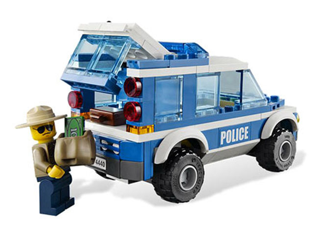 LEGO City Police - Forest Police Station - - Fat Brain Toys