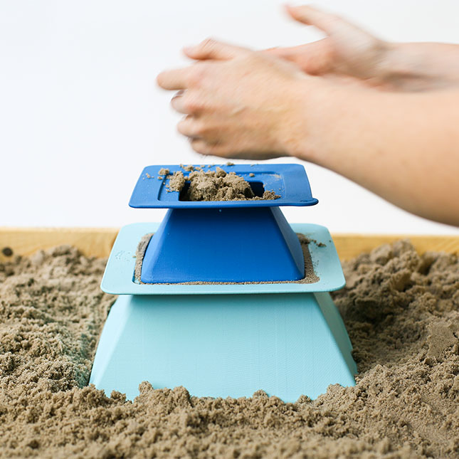Pira: Sand Pyramid Builder: Blue + Blue + Yellow - - Fat Brain Toys