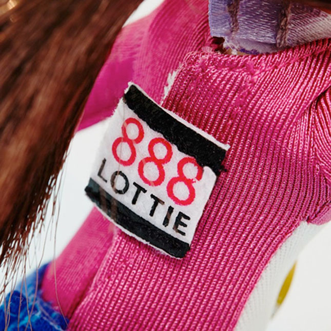 Lottie Raising the Bar Outfit - - Fat Brain Toys