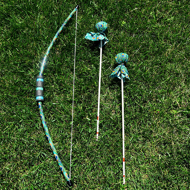 Peacock Bow & Arrows Set with Bulls Eye - - Fat Brain Toys