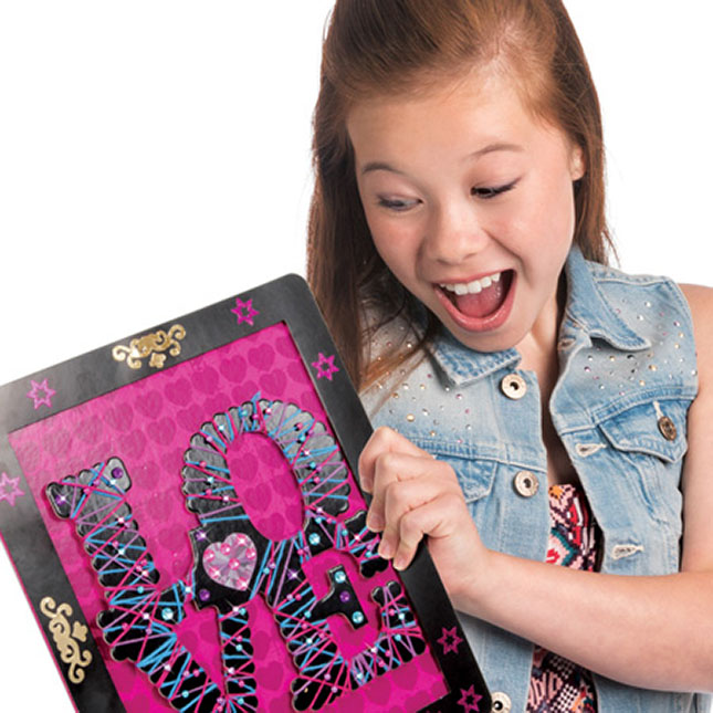Style Me Up! - String Along - - Fat Brain Toys