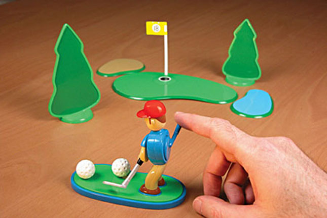 Desktop Chip Shotz Golf - - Fat Brain Toys