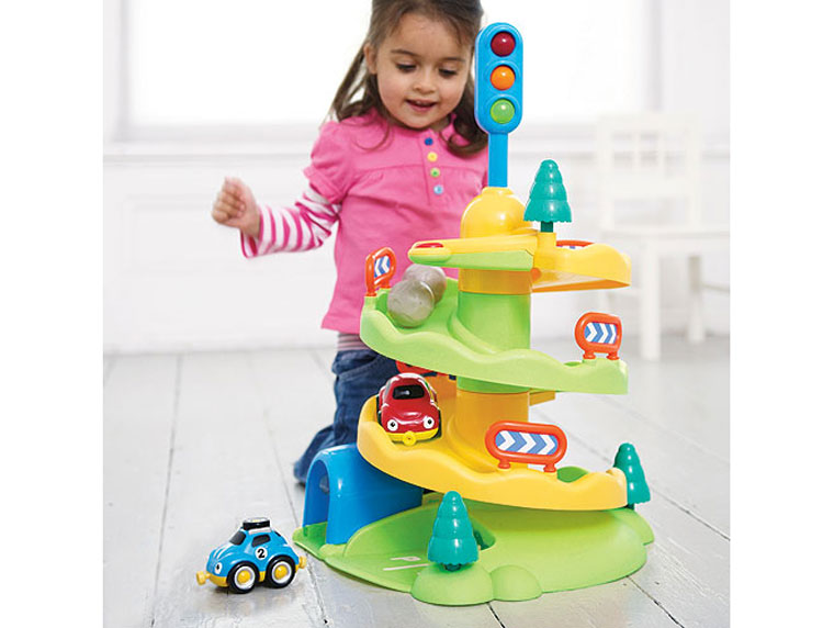 Whizz Down Mountain - - Fat Brain Toys