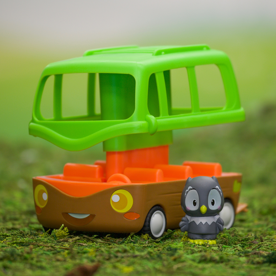 Timber Tots School Bus - - Fat Brain Toys