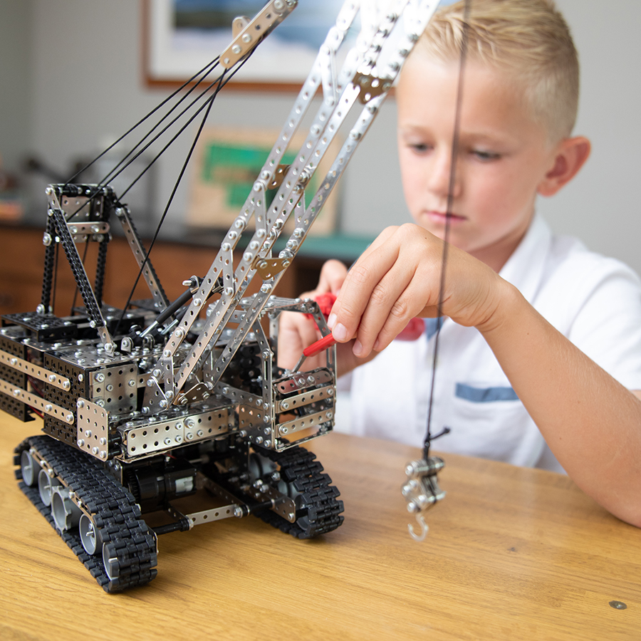 Real Engineering/Real Construction R/C Crane - - Fat Brain Toys