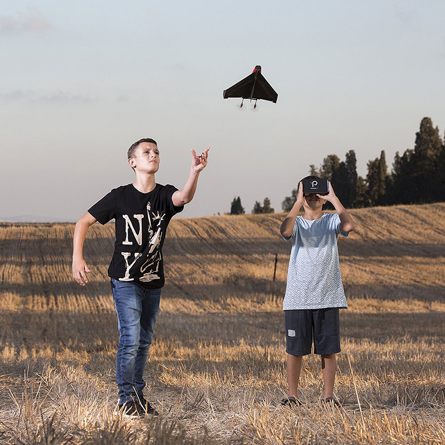 PowerUp FPV VR Live Steaming Paper Airplane Drone - - Fat Brain Toys