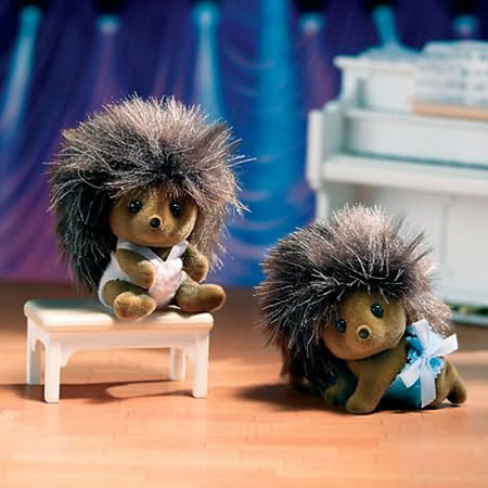Calico Critters - Pickleweeds Hedgehog Twins - - Fat Brain Toys