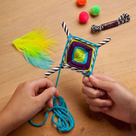 Craft-tastic - Ojo de Dios Kit - - Fat Brain Toys