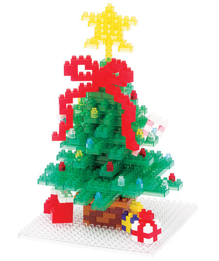 Nanoblock Christmas Tree - - Fat Brain Toys