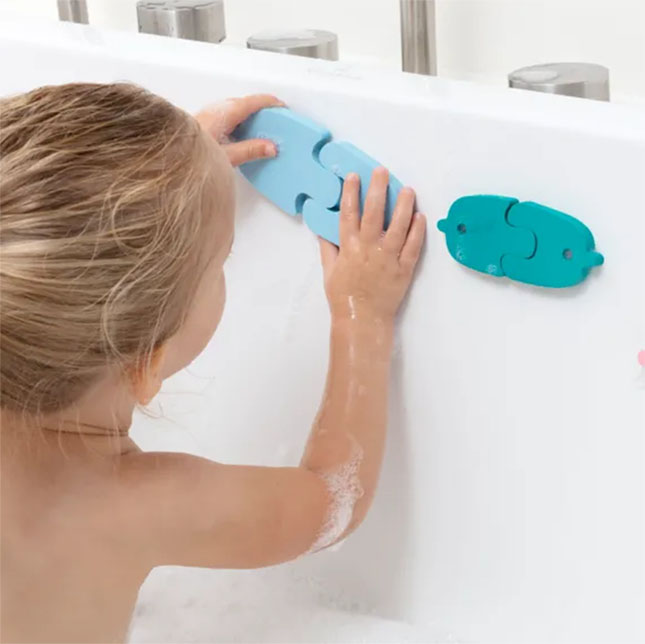 Quutopia Bath Puzzle: Whale - - Fat Brain Toys