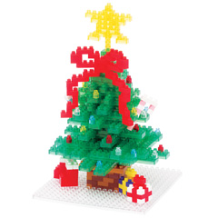 Nanoblock Christmas Tree - - Fat Brain Toys